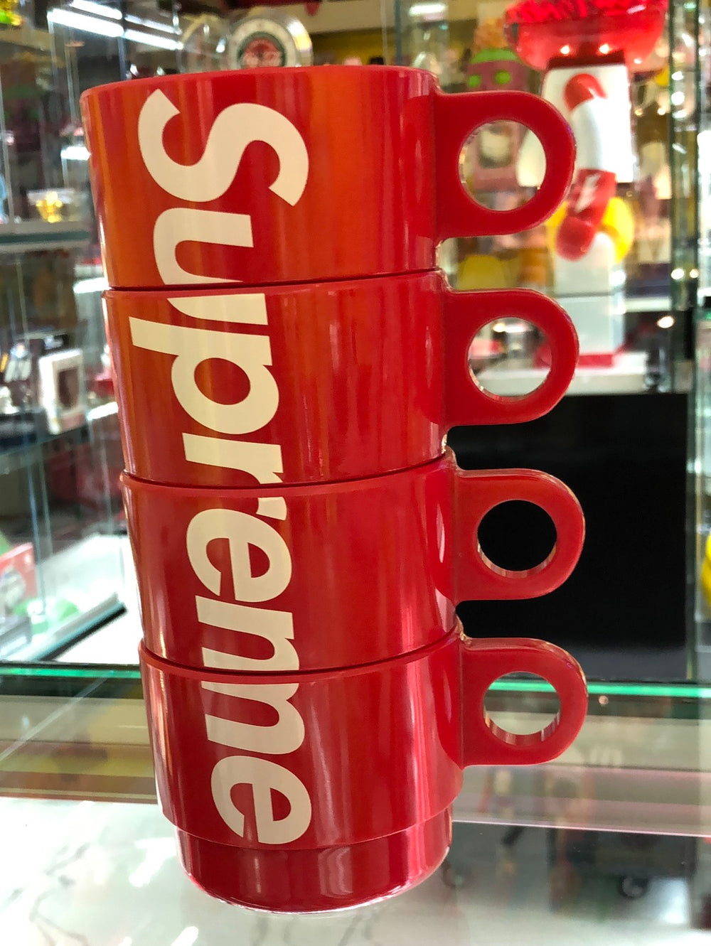 Supreme Stacking Cups